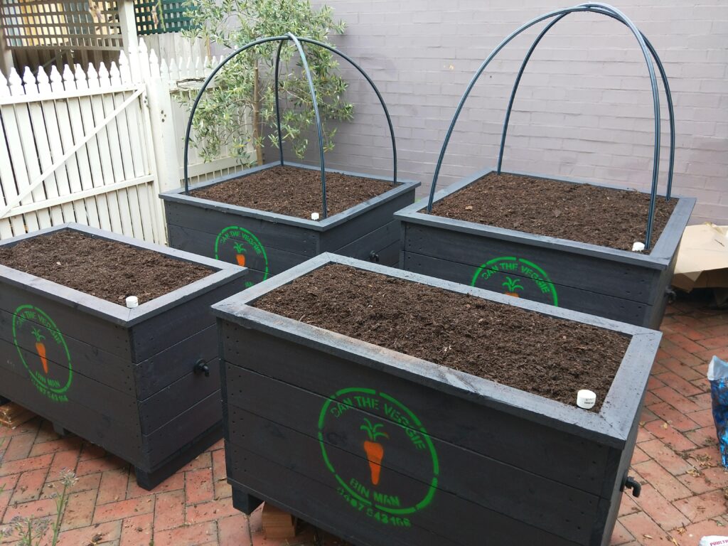 Large rectangle Bin (Painted) – Dan the Veggie Bin Man